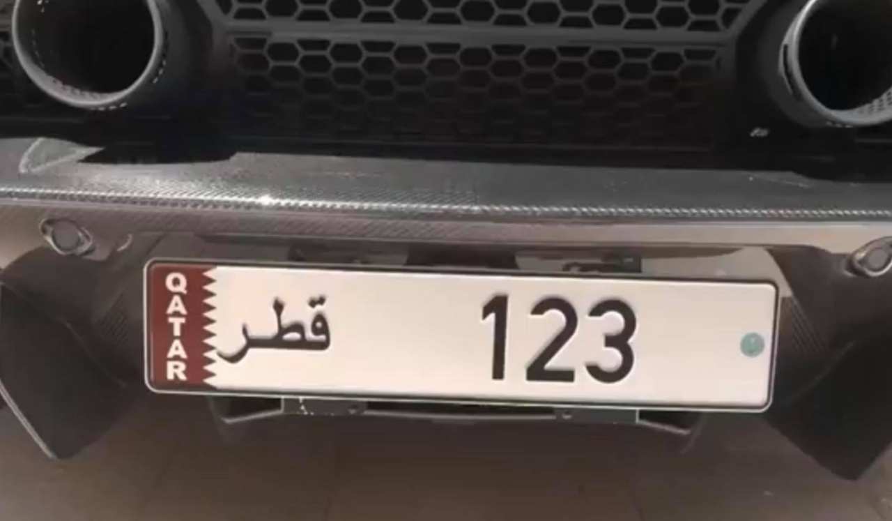 Auto, quanto può costare una targa: il prezzo è assurdo!