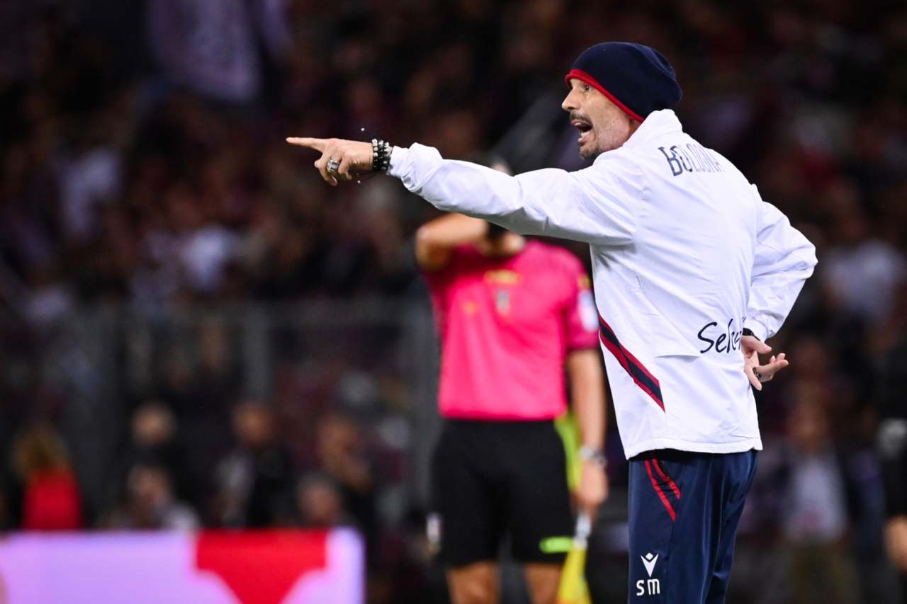 Sinisa Mihajlovic scatenato contro gli haters: "Sono le solite m***e"